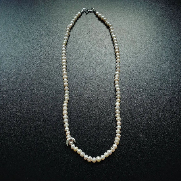 Colier perle naturale si semiluna argint - Meraki | IARMAROC.com