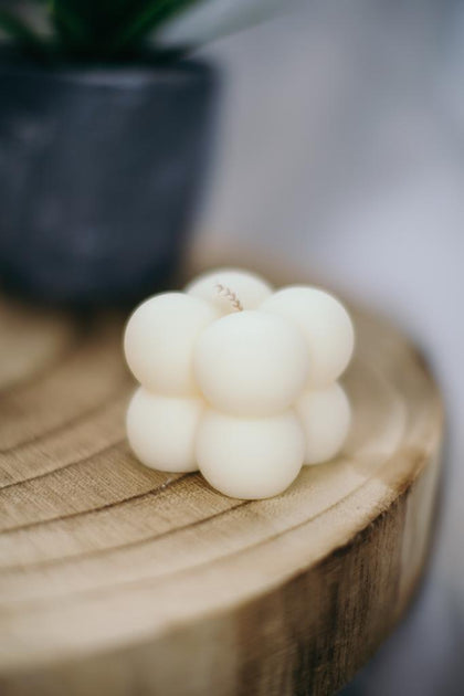 Lumânare decorativă parfumată „Cub mic” - Luna Candles | IARMAROC.com