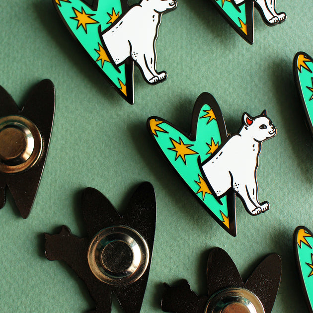 Brosa tip pin cu prindere magnetica Cat Lovers - Anca Pora Illustration ...