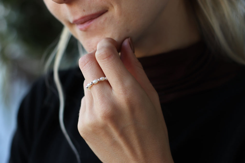 Inel elastic cu perle de cultura si argint - Beatrix Color | IARMAROC.com